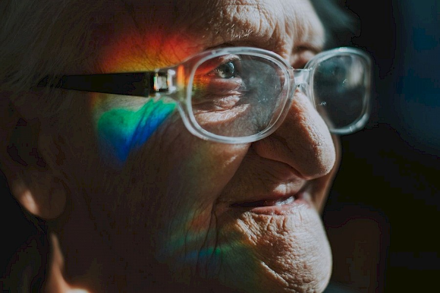 Become a rainbow call companion volunteer